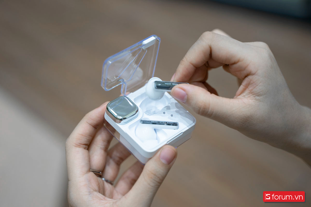 Trên tay tai nghe QCY Melobuds Neo: Thiết kế cực đẹp